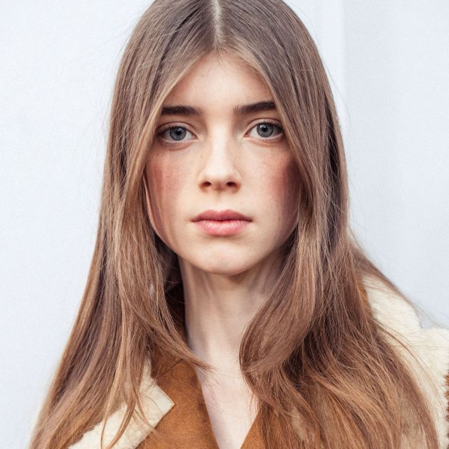 Maison Chloé：历史悠久的法国时尚品牌 - Chloé 官方网站